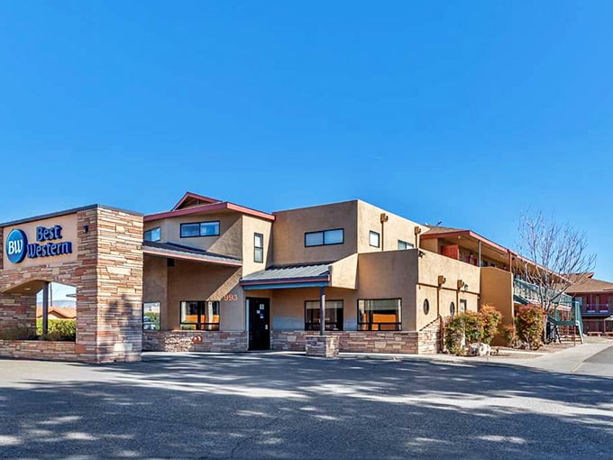 Your comfortable home base for antique adventures, because even treasure hunters need a decent night's sleep and breakfast.