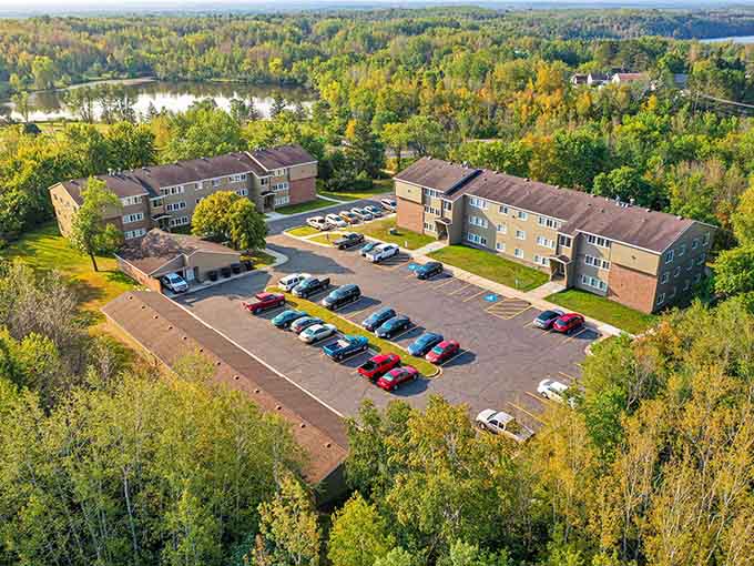 Surrounded by forests and lakes, even the apartment complexes here get million-dollar views for free.