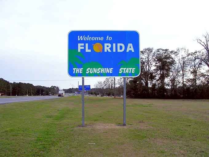 Standing proud in the grass, this sign has witnessed more joyful homecomings than a airport terminal.