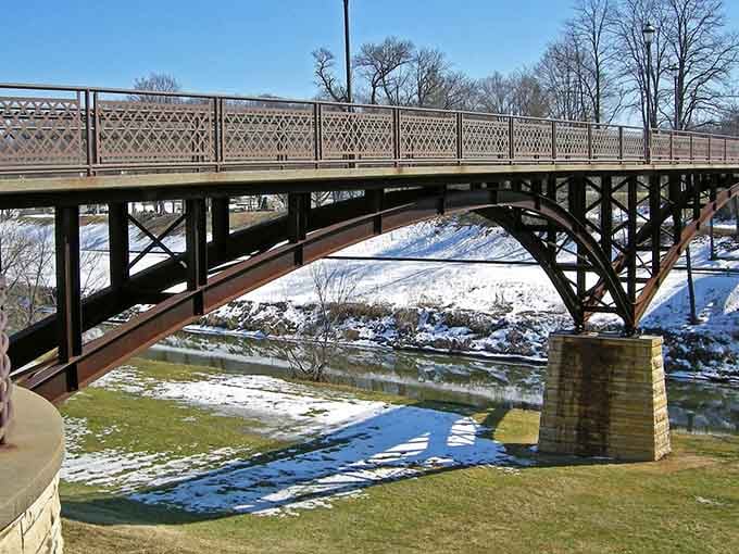 This pedestrian bridge proves that even functional infrastructure can be downright photogenic in Galena.