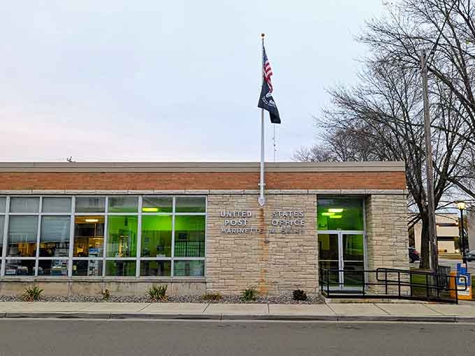 Even the post office looks inviting here, which is saying something most towns simply cannot claim anymore.