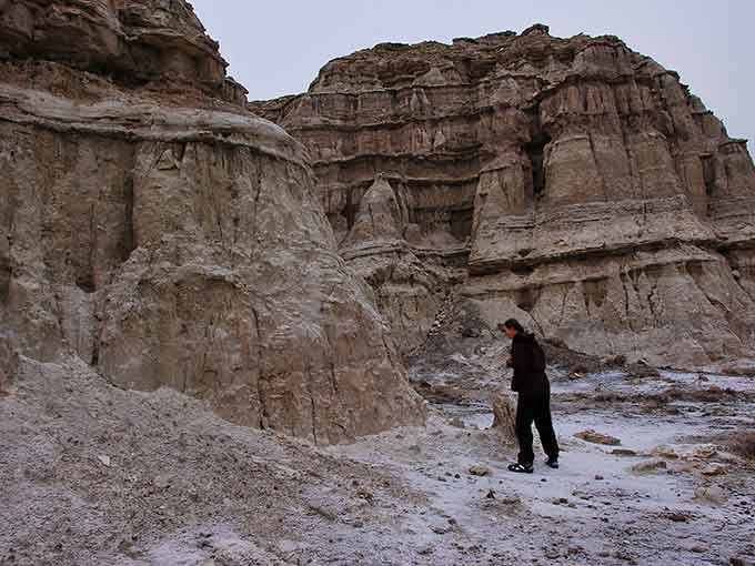Standing beneath these formations gives you the kind of perspective that makes your daily worries seem refreshingly insignificant.