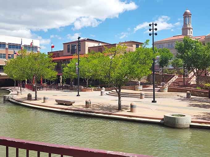 The Historic Arkansas Riverwalk transforms a steel town into Venice, minus the gondoliers and outrageous prices.
