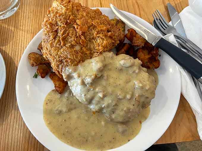 Behold the country fried steak that's launching a thousand road trips across Ohio, golden and glorious.