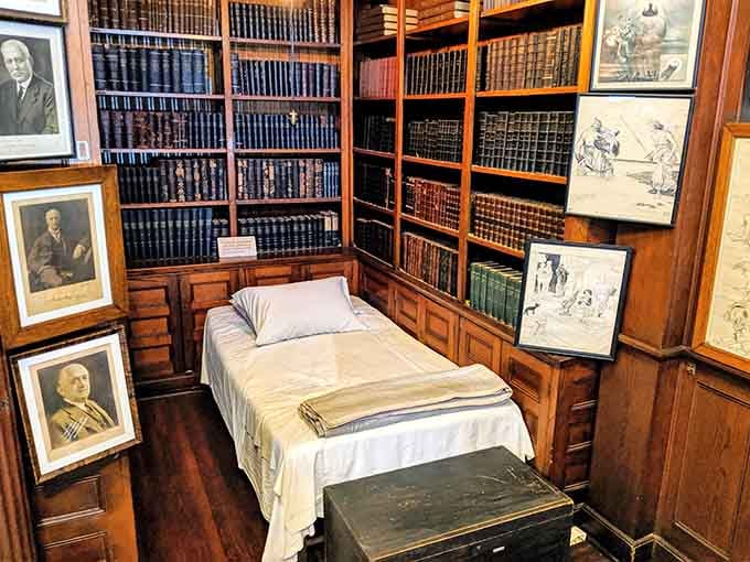 Even brilliant minds need power naps, though this cot probably saw more thinking than sleeping.