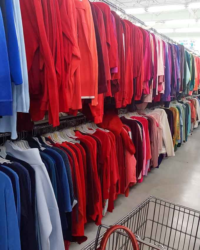 When clothes are organized by color, finding that perfect red sweater becomes less scavenger hunt, more strategic mission.