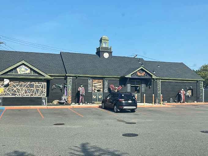 Spooky decorations year-round mean this place takes Halloween as seriously as it takes making perfect burgers and fries.