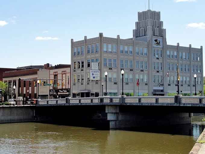 Art Deco architecture meets small-town charm where this elegant building stands guard over the river like a sentinel.