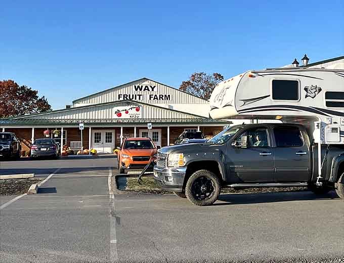 When the parking lot's this packed, you know the locals have discovered something special worth the drive and the wait.