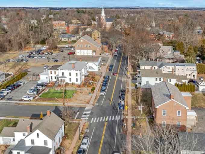 These colonial houses stand like proud grandparents, sharing centuries of stories with anyone willing to slow down and listen.
