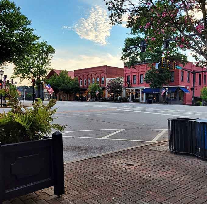 Golden hour turns these historic buildings into something Norman Rockwell would've painted between coffee breaks.