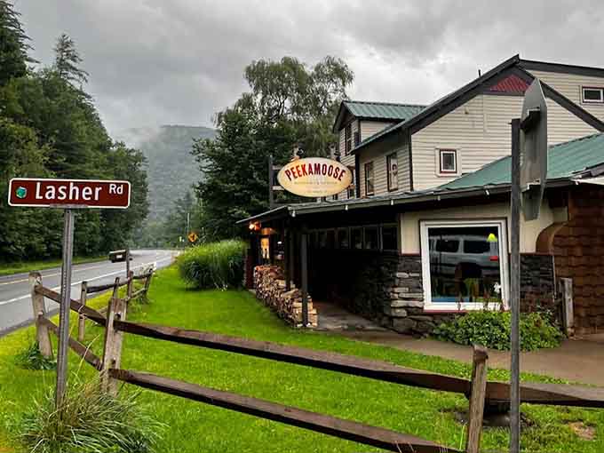 That misty mountain backdrop makes every meal feel like a scene from a Hallmark movie, but with significantly better food.
