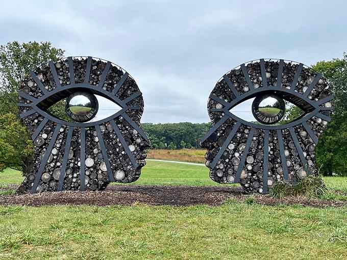 Those massive metal eyes gaze across the meadow, seeing everything&mdash;talk about art that really watches you back, folks.