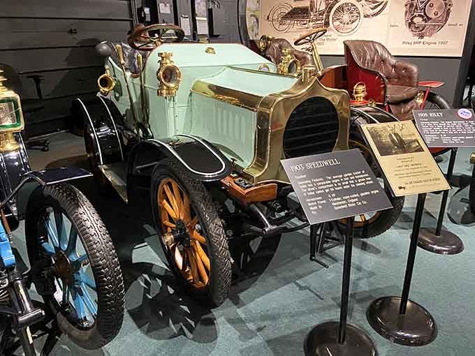 This mint-green Speedwell looks like something a dapper gentleman would drive to his country club in 1903.