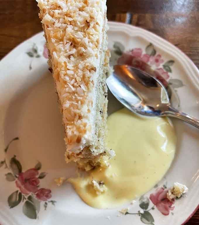 That pool of cr&egrave;me anglaise isn't just sauce, it's liquid gold accompanying your ticket to dessert paradise.