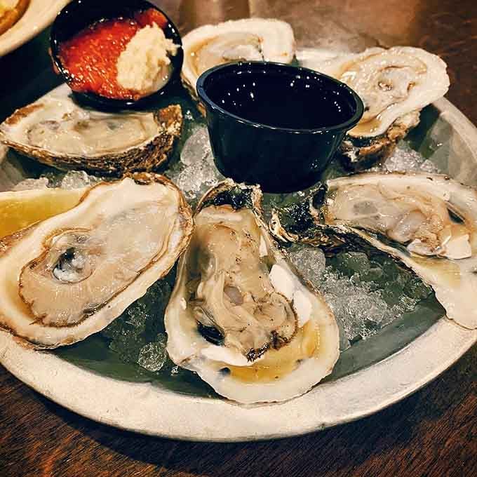 Fresh oysters in Kentucky prove that good things come to those who think creatively about their landlocked location.