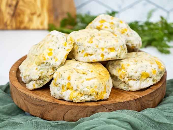 These garlic cheddar biscuits are fluffy, flavorful proof that carbs are absolutely worth celebrating, not avoiding like plague.