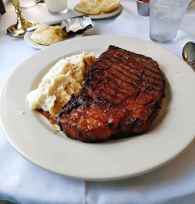 This prime rib could make a vegetarian reconsider their life choices, served with creamy mashed potatoes perfection.