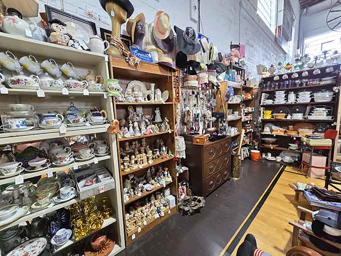 When your grandmother's entire china cabinet decided to open a booth and invite all its friends over.