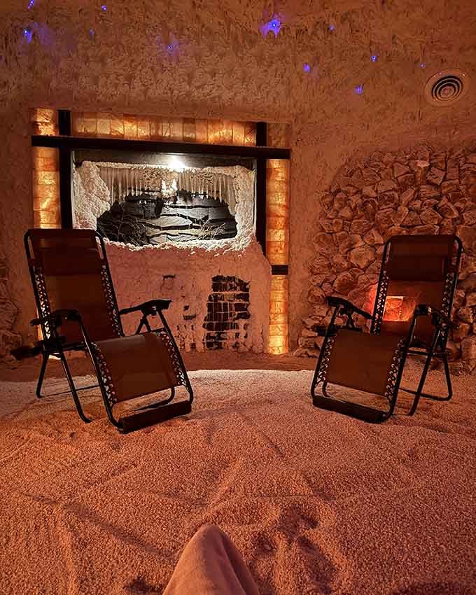 The warm glow makes you feel like you're inside a giant amber gemstone, minus the prehistoric mosquitoes.