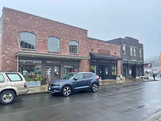 Brick buildings with character remind you that good design never goes out of style, even at the beach.
