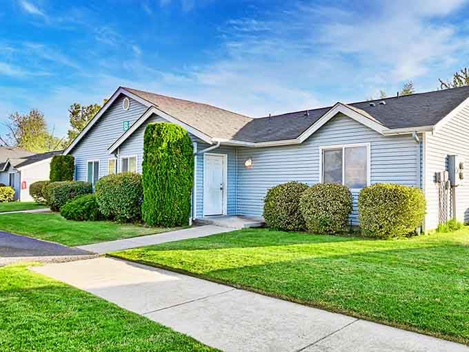 Casa del Sol Apartments proves you can have nice things without selling your firstborn child.