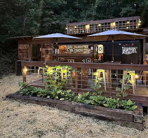 This outdoor bathing temple proves that luxury and nature make the most beautiful partnership imaginable.