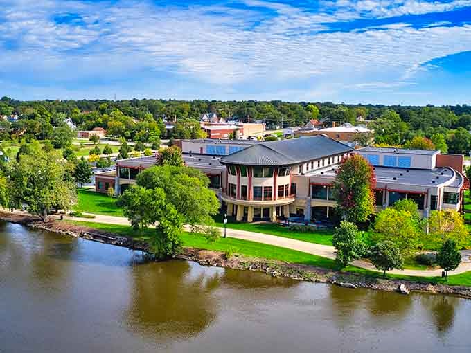 Where the river meets modern architecture, Elgin creates a waterfront scene that rivals any retirement brochure fantasy.