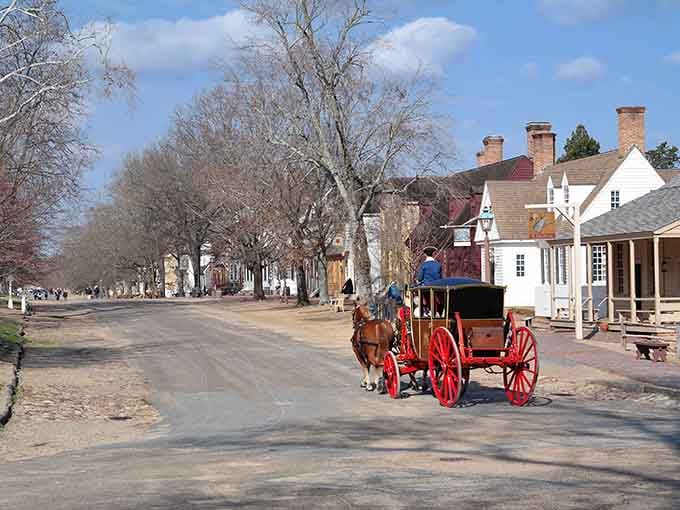 A horse-drawn carriage clip-clops down Duke of Gloucester Street, transporting visitors back to colonial times effortlessly.