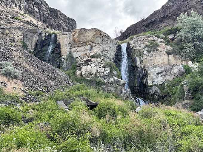 Multiple waterfalls cascading down ancient basalt? Someone clearly wasn't satisfied with just making one spectacular feature here.