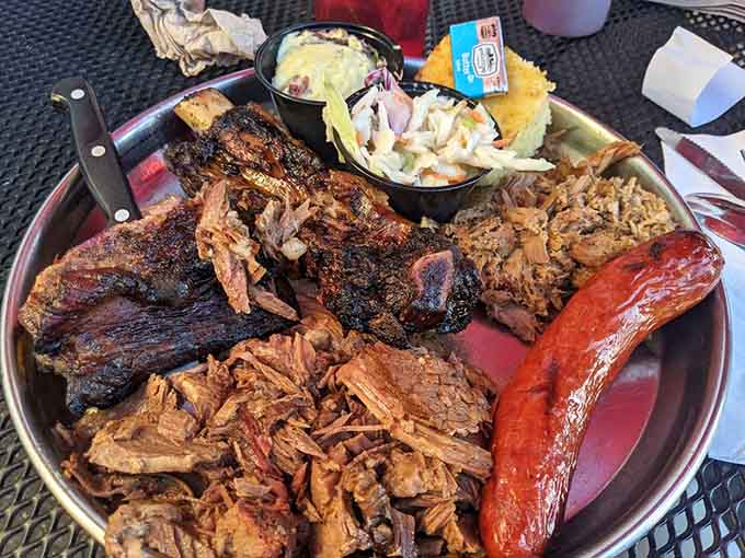 This BBQ platter is what happens when a pitmaster decides portion control is just a suggestion, not a rule.