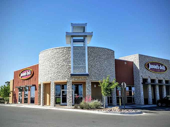 Jason's Deli proves healthy eating doesn't require a trust fund, just a short drive and reasonable expectations.