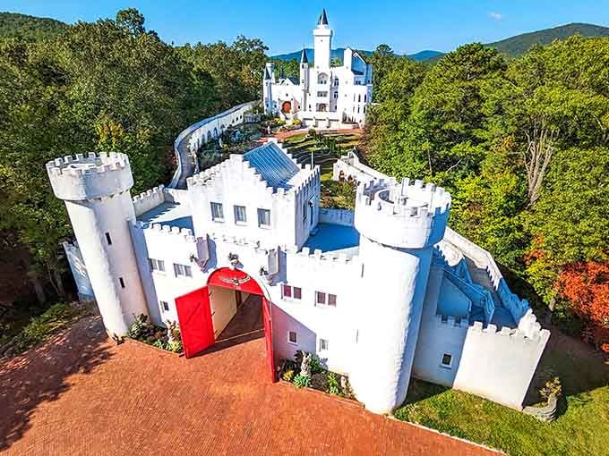 Someone built an actual castle in the Georgia mountains, because why should Europe have all the fairytale fun?