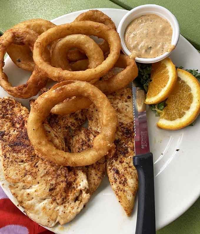 Blackened chicken paired with onion rings proves Hurricane knows its way around a grill and a fryer with equal skill.