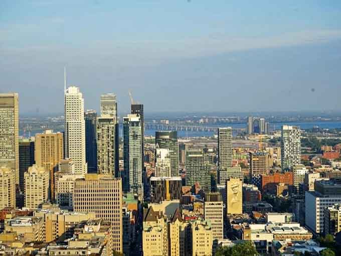 Glass and steel rise where riverboats once docked, proving Kentucky cities honor history while embracing tomorrow.