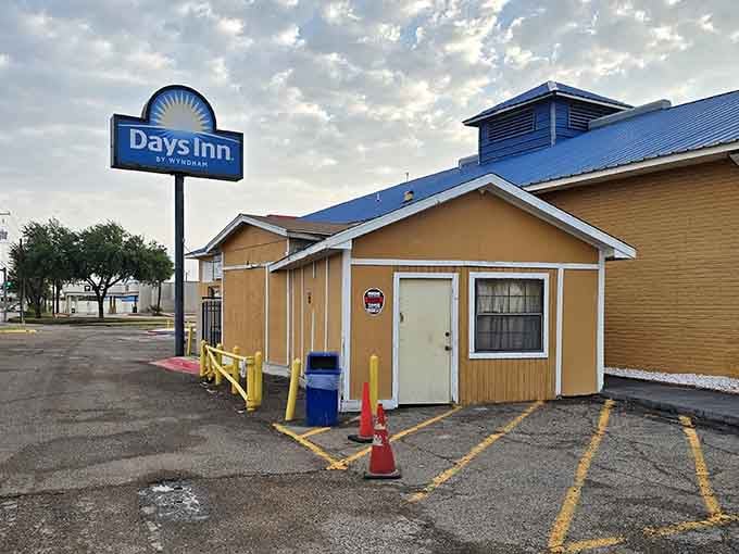 Even the budget hotels here won't break the bank, leaving more money for the important things like tacos.