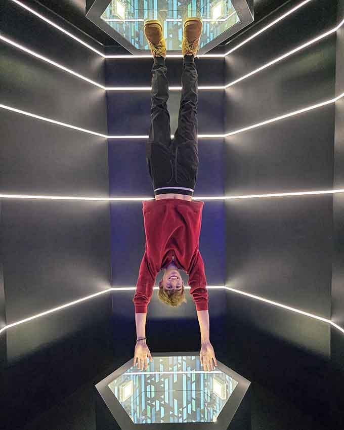 The Infinity Portal multiplies you endlessly, like a mirror dimension designed by a caffeinated mathematician.