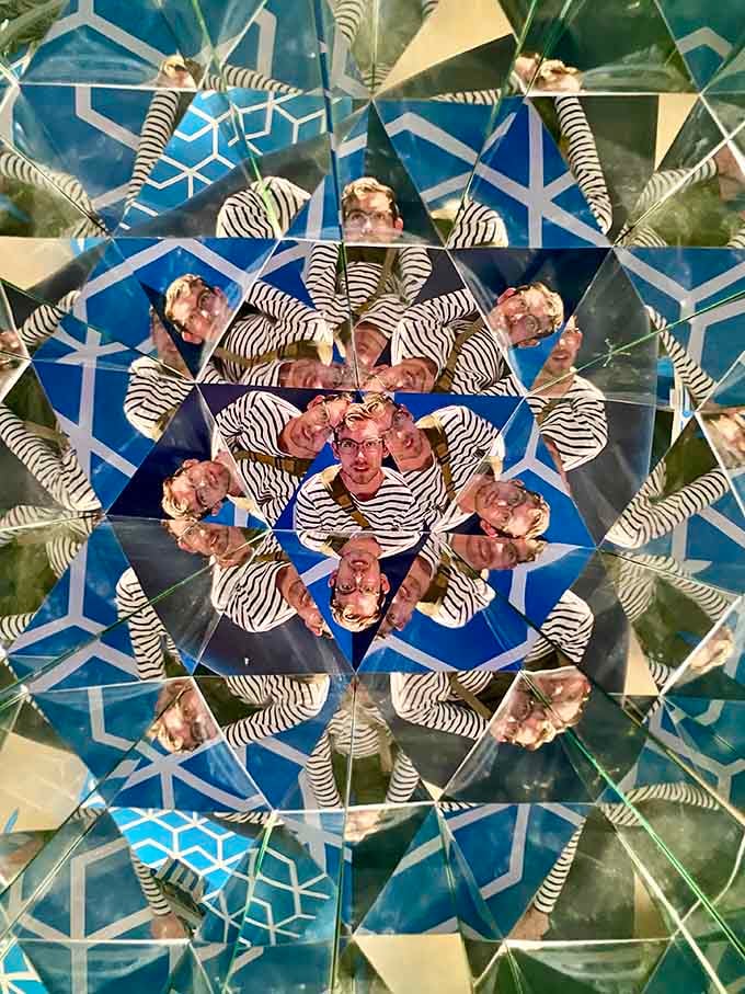 One person becomes an army of striped shirt enthusiasts in this kaleidoscope that multiplies everything except your sanity.