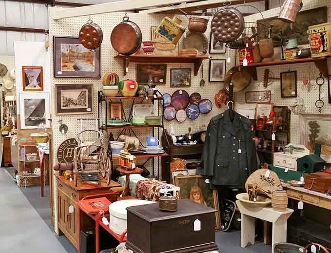 Copper pots and vintage finds create displays that would make any decorator swoon with possibility.