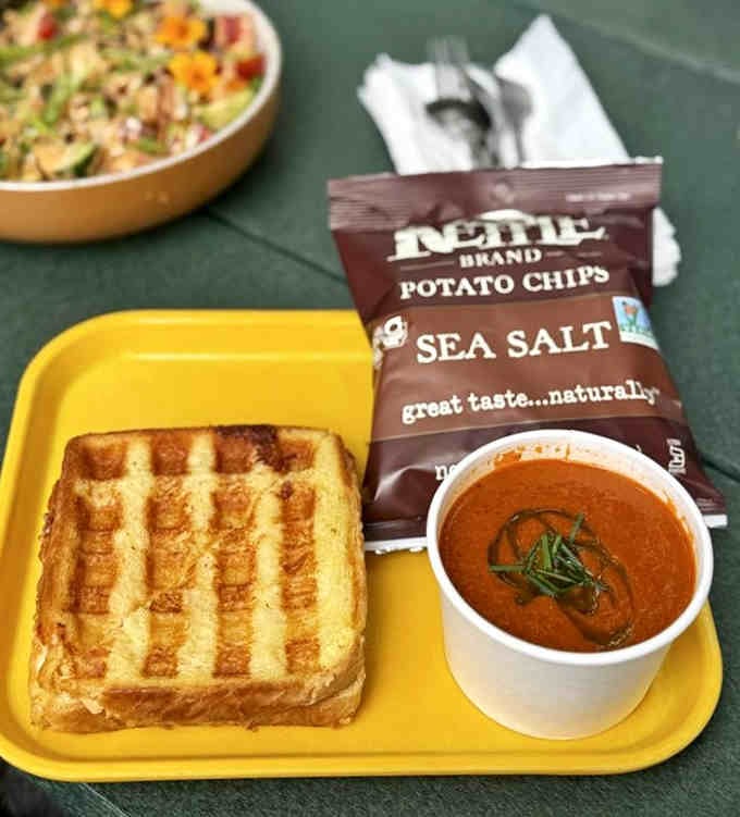 Paired with tomato soup, this becomes the comfort food equivalent of reuniting with your favorite childhood blanket.