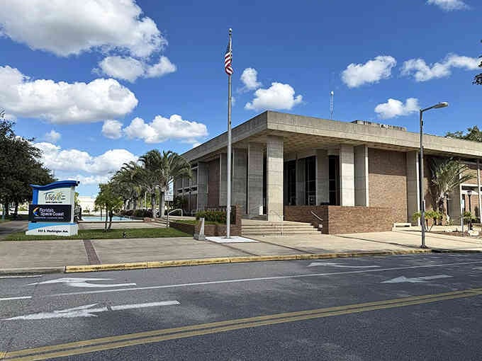 Clean lines and palm trees frame this modern civic building where community business happens without big-city hassle.