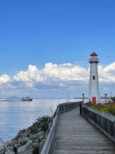 10 Enchanting Michigan Lighthouses That Look Like They're Straight Out ...