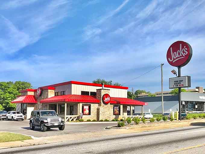 That red roof signals comfort food ahead, the kind that doesn't pretend to be fancy but delivers every time.