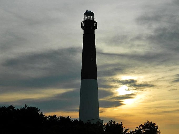 Sunset turns Old Barney into a silhouette that could make even a greeting card jealous.