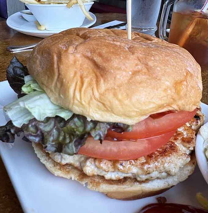 That turkey burger looks suspiciously like it's trying to be healthy while still being absolutely indulgent and delicious.