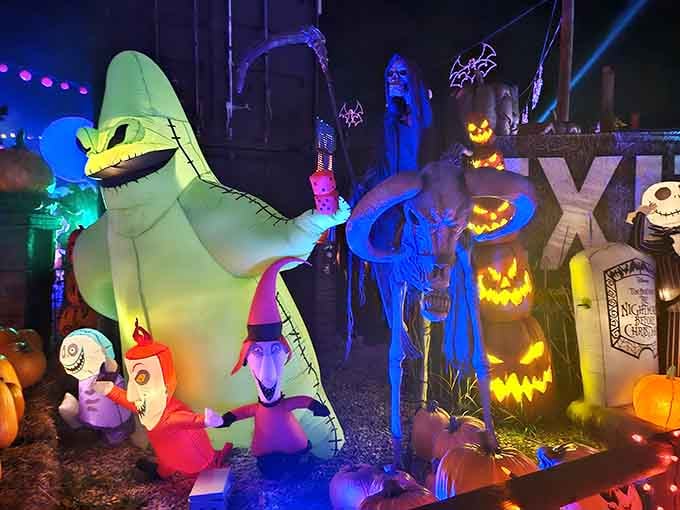 Inflatable Halloween decorations provide the only non-threatening photo opportunities you'll find in the entire park, so enjoy them.