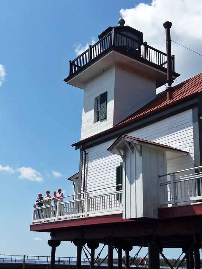 This lighthouse moved to Edenton for retirement and found the perfect waterfront property without a realtor.
