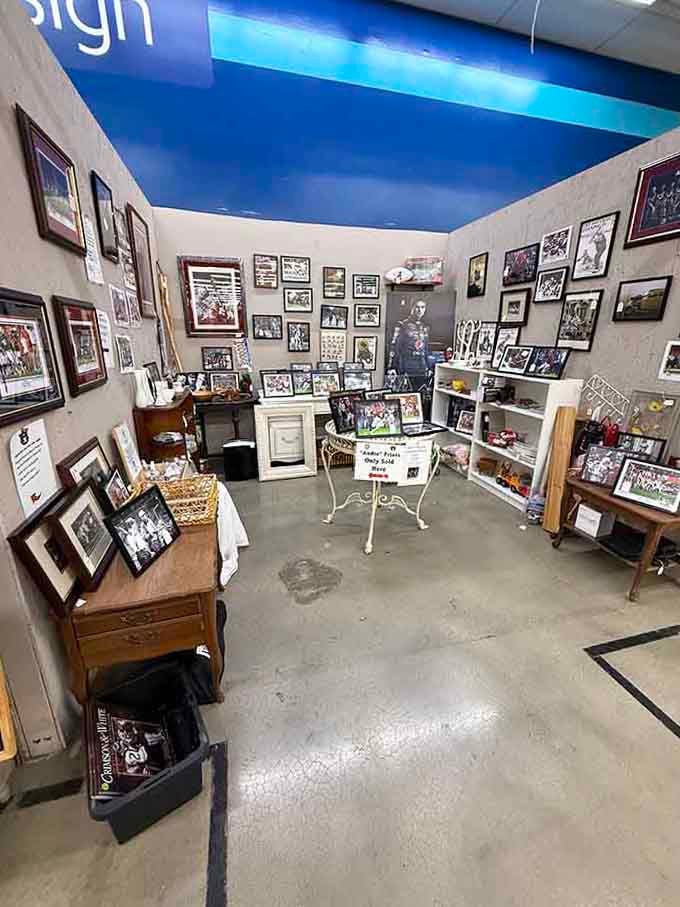 Sports memories frozen in frames, waiting to spark debates about the good old days of Alabama athletics.