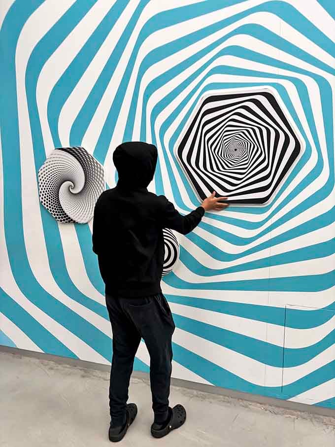 Stare long enough and you'll swear these spirals are auditioning for a psychedelic music video.