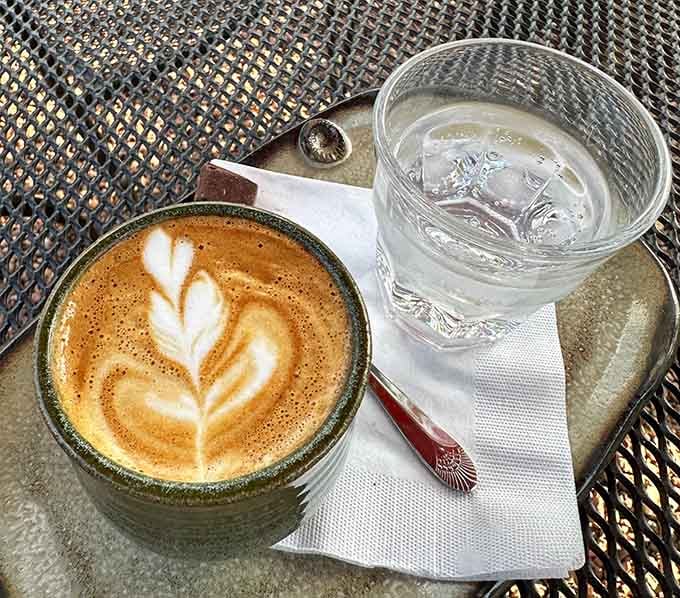 Latte art so pretty you almost feel guilty drinking it, but you'll get over that quickly enough.